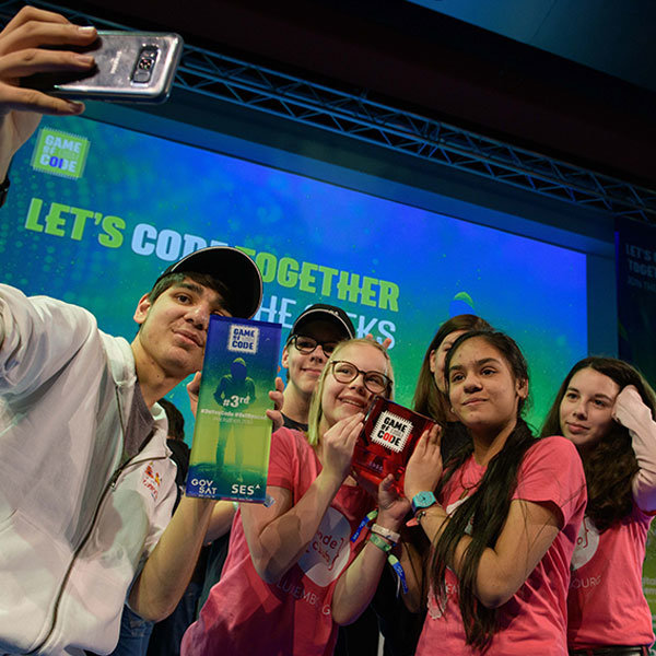 EFX Awards Latest News and Updates Online | EFX