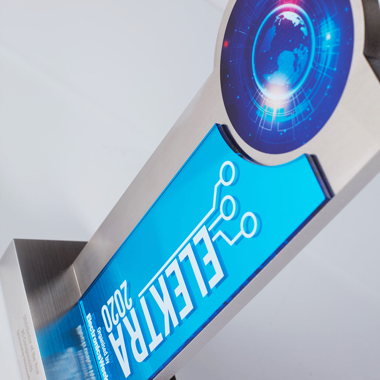 Reflective Trophies & Awards | Ingenious Designs | Commissions by EFX
