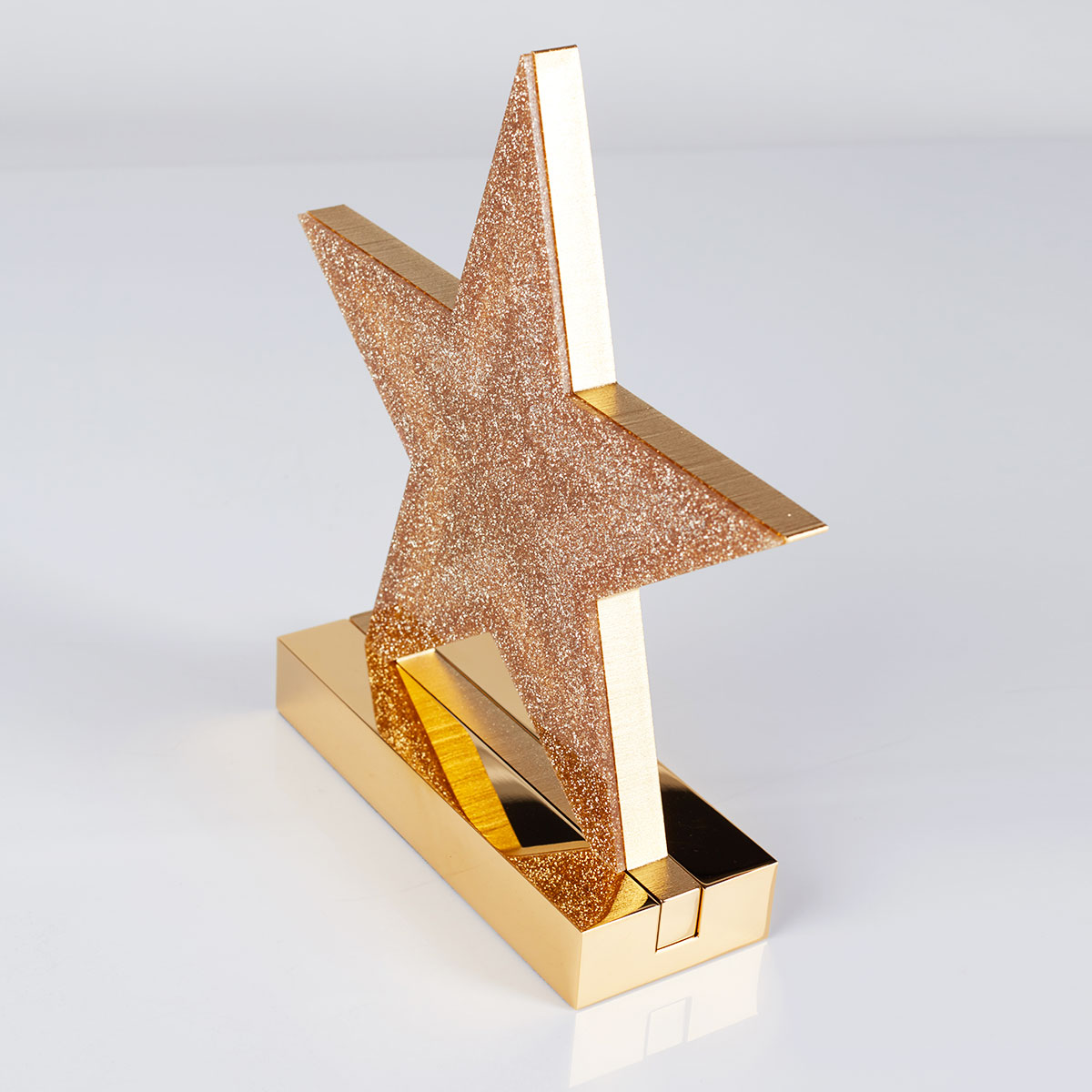 Employee Benefits Award 2022 Efx